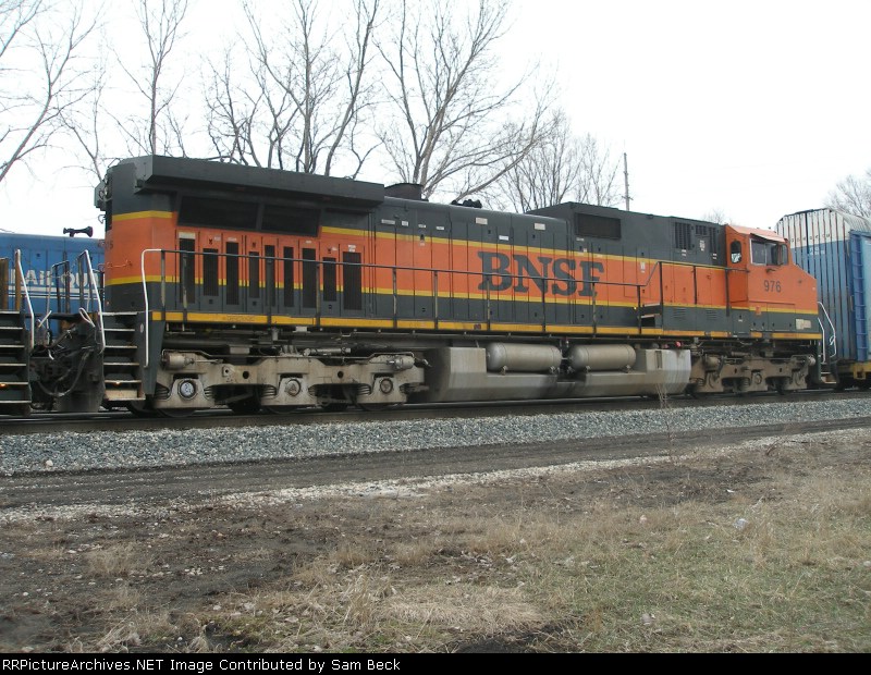 BNSF 976
